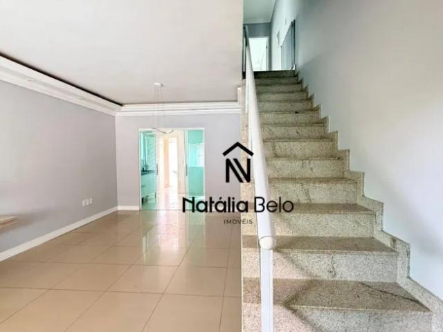 Casa Duplex com Piscina e Hidromassagem em Costazul
