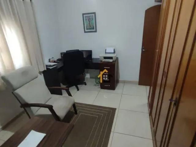 Casa com 3 dormitórios à venda, 123 m² por R$ 750.000,00 Vila São Pedro São José do Rio Preto/SP