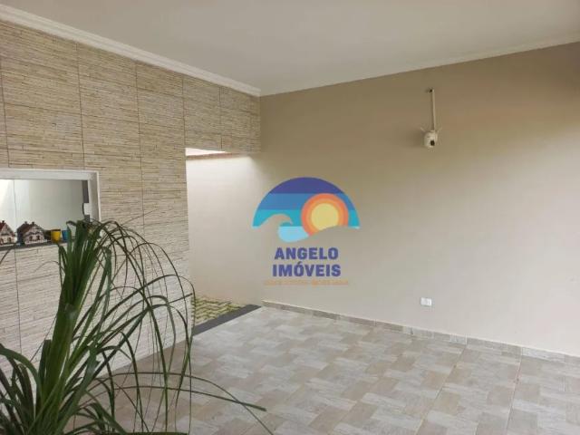 Casa com 3 dormitórios à venda, 135 m² por R$ 800.000 Estância São José Peruíbe/SP
