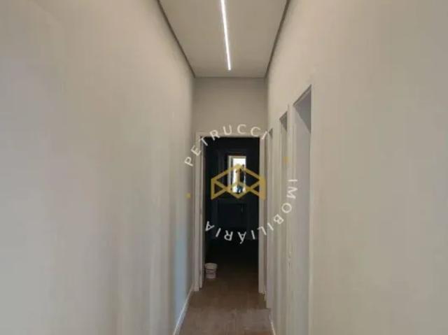 Casa com 3 dormitórios à venda, 135 m² por R$ 950.000,00 Residencial Terras da Estância Ala do B