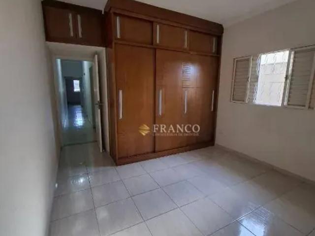 Casa com 3 dormitórios, 138 m² venda ou aluguel Jardim Continental Taubaté/SP