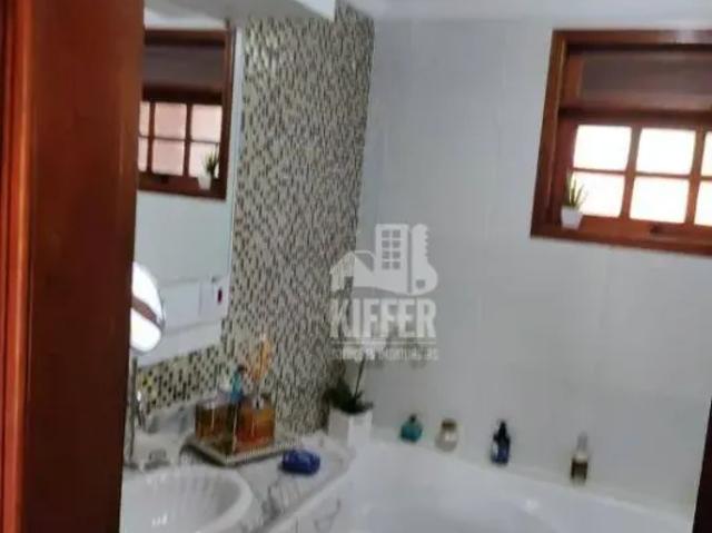 Casa com 3 dormitórios à venda, 240 m² por R$ 890.000,00 Fonseca Niterói/RJ