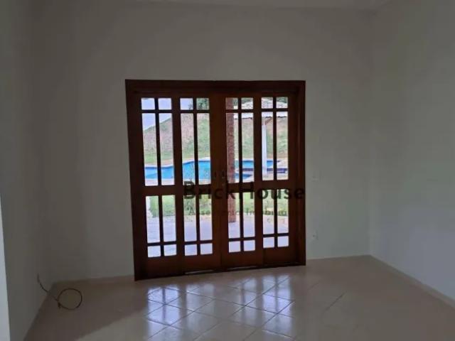 Casa com 3 dormitórios à venda, 250 m² por R$ 1.950.000 Parque Village Castelo Itu/SP