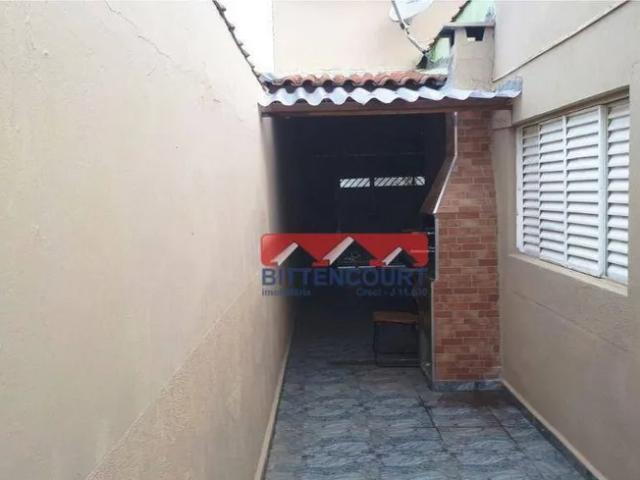 Casa com 3 dormitórios à venda, 252 m² por R$ 600.000,00 Cidade Santos Dumont Jundiaí/SP
