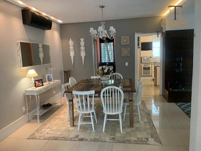Casa com 3 dormitórios à venda, 260 m² por R$ 3.250.000,00 Fazenda Itajaí/SC