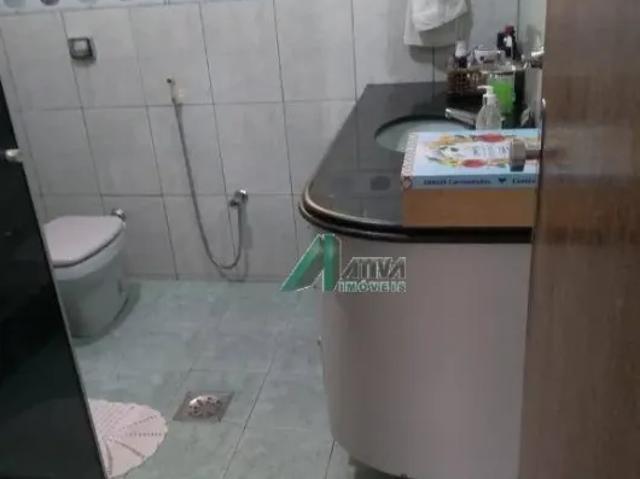 Casa com 3 dormitórios à venda, 296 m² por R$ 1.400.000,00 Sagrada Família Belo Horizonte/MG