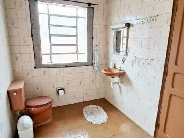 Casa à venda em Santo André 3 quartos, 4 vagas, 206 m² de área interna