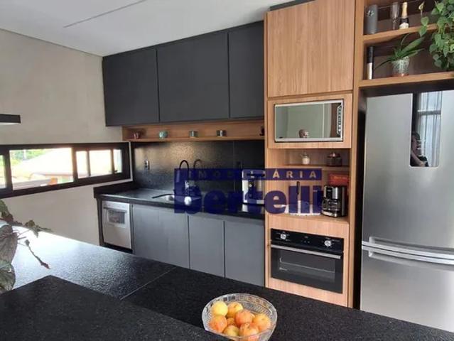 Casa com 3 dormitórios à venda, 237 m² por R$ 1.800.000,00 Condomínio Residencial Campos do Conde