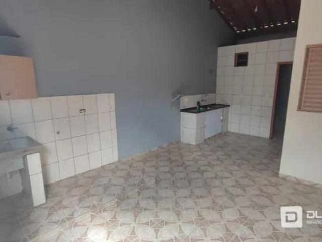 Casa à venda e locação no bairro Santo Antônio, Piracicaba