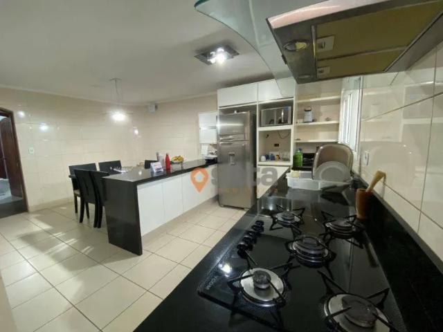 Casa com 3 dormitórios à venda, 350 m² por R$ 2.100.000,00 Jardim Esplanada São José dos Campos/
