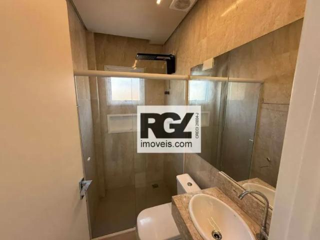 Casa com 3 dormitórios à venda, 360 m² por R$ 1.700.000,00 Embaré Santos/SP