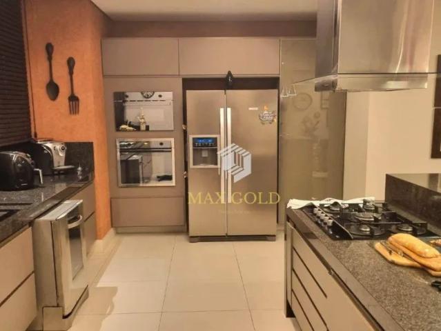 Casa com 3 dormitórios à venda, 490 m² por R$ 3.600.000,00 Pinhão Taubaté/SP