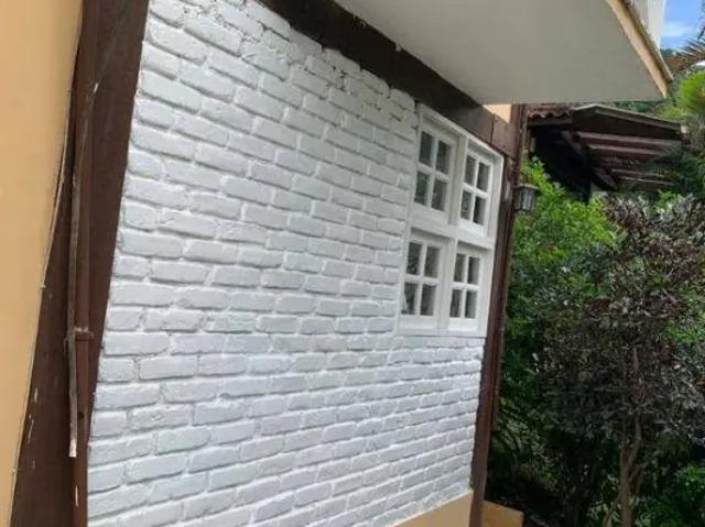 Casa com 3 dormitórios à venda, 416 m² por R$ 980.000,00 Piratininga Niterói/RJ