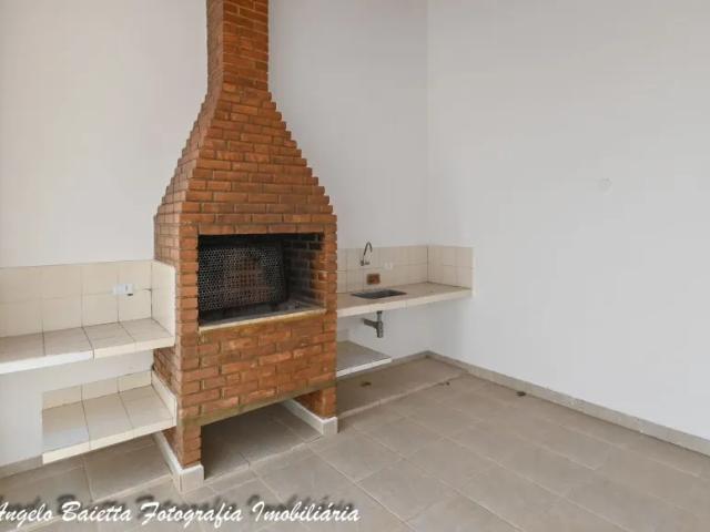 Casa com 3 dormitórios, 174 m² venda por R$ 650.000,00 ou aluguel por R$ 3.955,00/mês Parque Bal