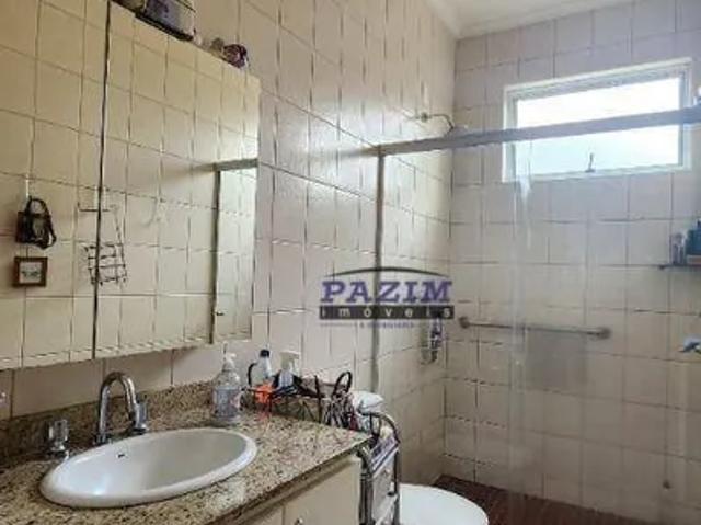 Casa com 3 dormitórios, 230 m² Condomínio Recanto dos Paturis Vinhedo/SP