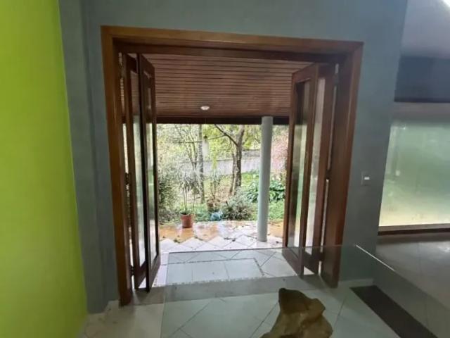 Casa com 3 dormitórios, 320 m² venda por R$ 1.800.000,00 ou aluguel por R$ 10.000,00/mês Granja