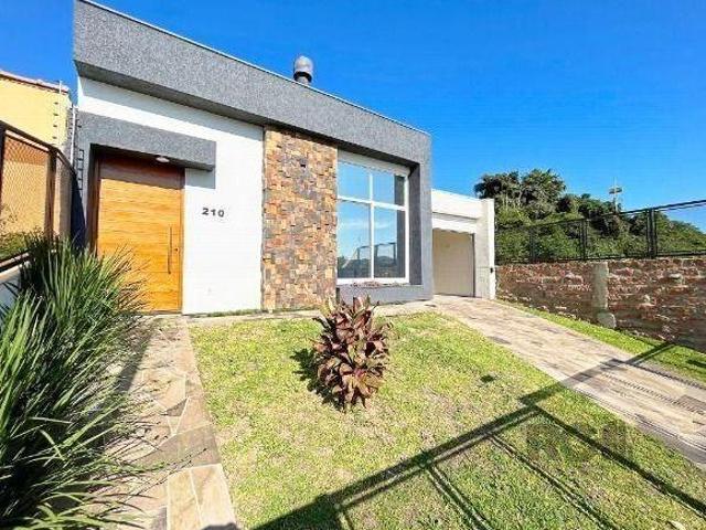 Casa com 3 dormitório s, e 3 banheiros, à venda