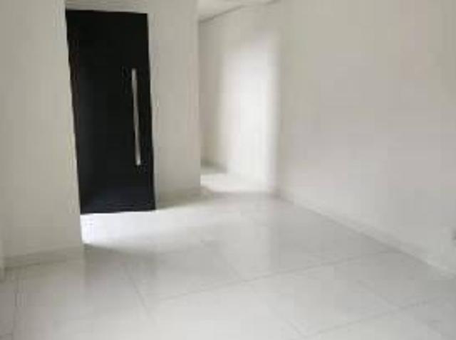 Casa com 3 dormitórios/1 Suíte à venda, 130 m² por R$ 680.000