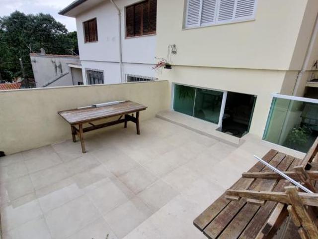 Casa com 3 Dormitórios na Vila Sônia