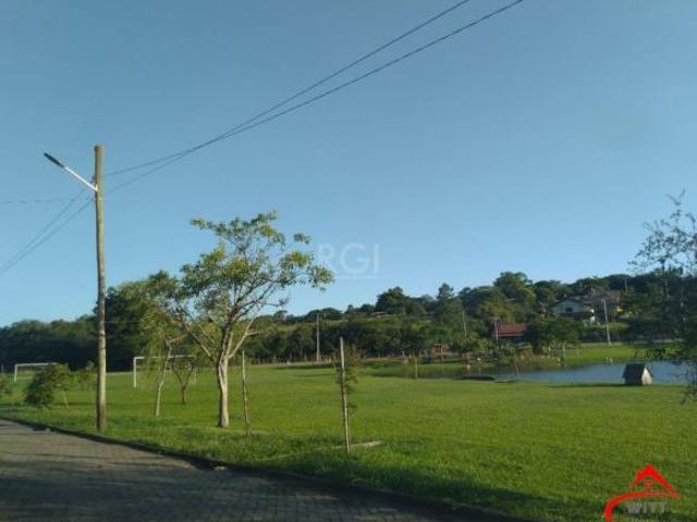 Casa com 3 dormitórios no bairro Vila Imperial/ Gravataí