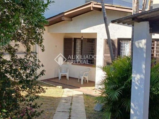 Casa Com 3 dormitórios no Bairro Vila Jardim