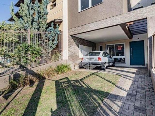 Casa com 3 dormitórios, no Bairro Espírito Santo, Porto Alegre