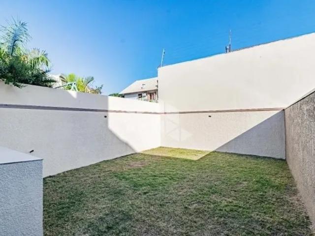 Casa com 3 dormitórios, no Bairro Espírito Santo, Porto Alegre