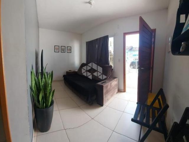 Casa com 3 dormitórios no bairro Fátima em Canoas