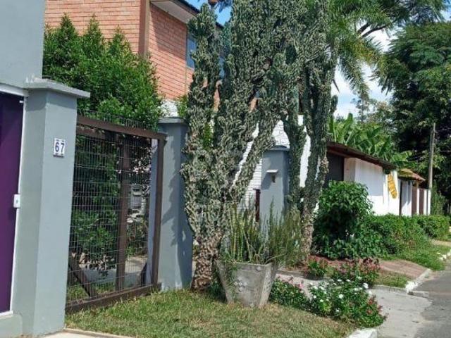 Casa com 3 dormitórios no bairro Olaria em Canoas