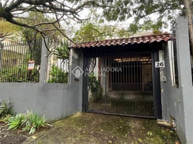 Casa com 3 dormitórios no bairro Ouro Branco