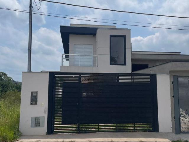 Casa com 3 Dormitórios no Condomínio Recanto Roselândia Cotia/SP