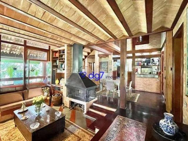 Casa com 3 dormitórios à venda, 3.316 m² por R$ 1.650.000 Granja Viana /SP