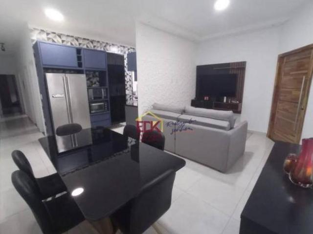 Casa com 3 dormitórios à venda, 105 m² por R$ 575.000,00 Residencial São José Taubaté/SP
