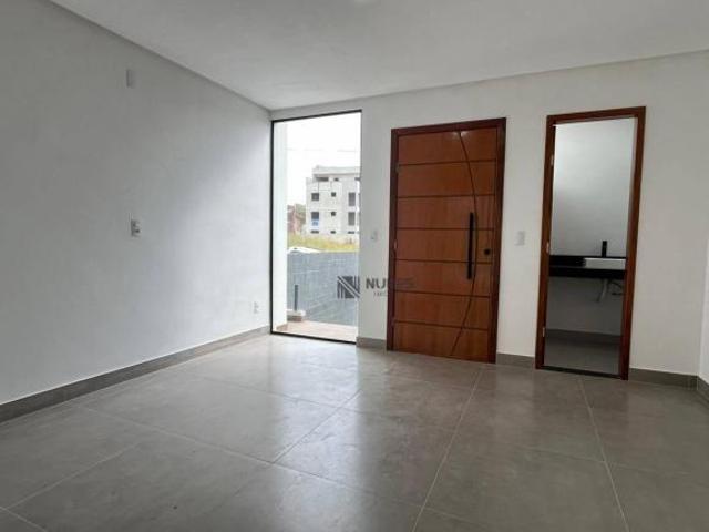 Casa com 3 dormitórios à venda, 105 m² por R$ 570.000,00 Jardim São João Juiz de Fora/MG