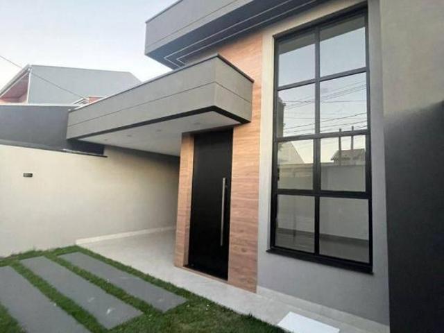 Casa com 3 dormitórios à venda, 105 m² por R$ 765.000,00 Jardim Marambaia Jundiaí/SP