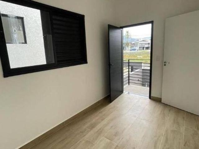 Casa com 3 dormitórios à venda, 105 m² por R$ 860.000,00 Vila Petrópolis Atibaia/SP