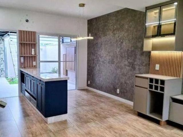 Casa com 3 dormitórios à venda, 105 m² por R$ 985.000,00 Urbanova Vi São José dos Campos/SP