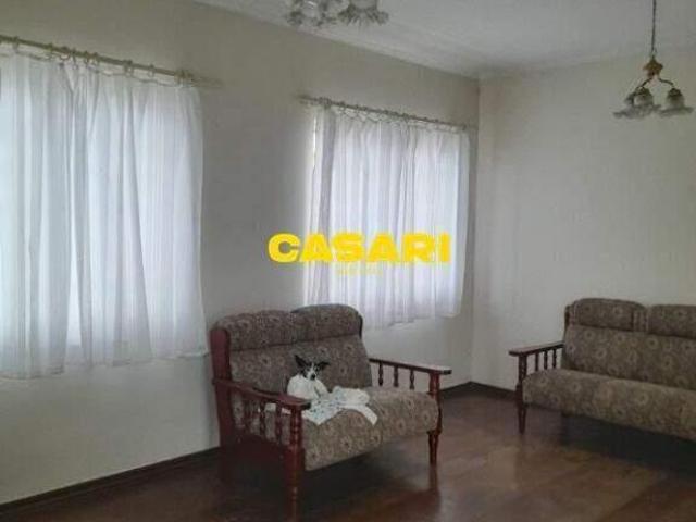Casa com 3 dormitórios à venda, 106 m² Santa Maria Santo André/SP