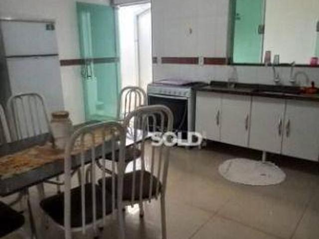 Casa com 3 dormitórios à venda, 107 m² por R$ 420.000 Residencial Palermo City Franca/SP