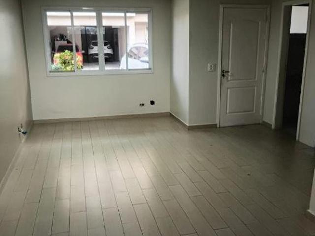 Casa com 3 dormitórios à venda, 107 m² por R$ 620.000,00 Jardim Tremembé São Paulo/SP