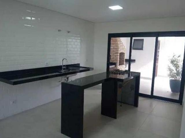 Casa com 3 dormitórios à venda, 109 m² por R$ 800.000,00 Horto Florestal Villagio Sorocaba/SP