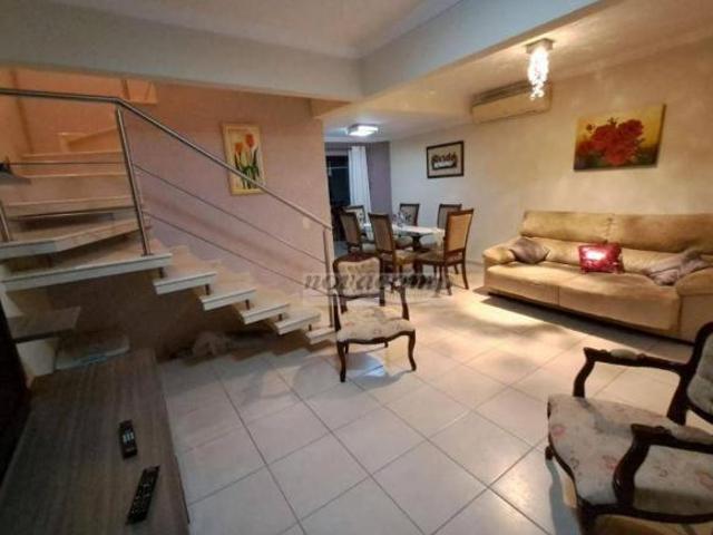 Casa com 3 dormitórios à venda, 109 m² por R$ 985.000,00 Parque Rural Fazenda Santa Cândida Camp