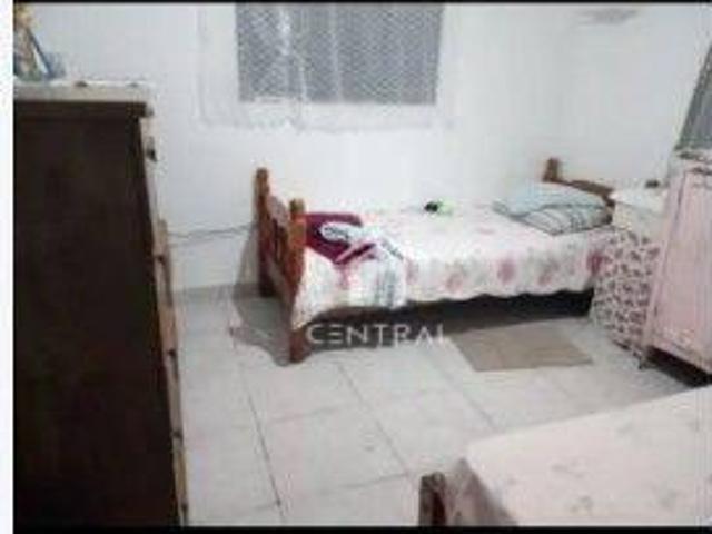 Casa com 3 dormitórios à venda, 100 m² por R$ 220.000 Conjunto Habitacional Votorantim C Votoran