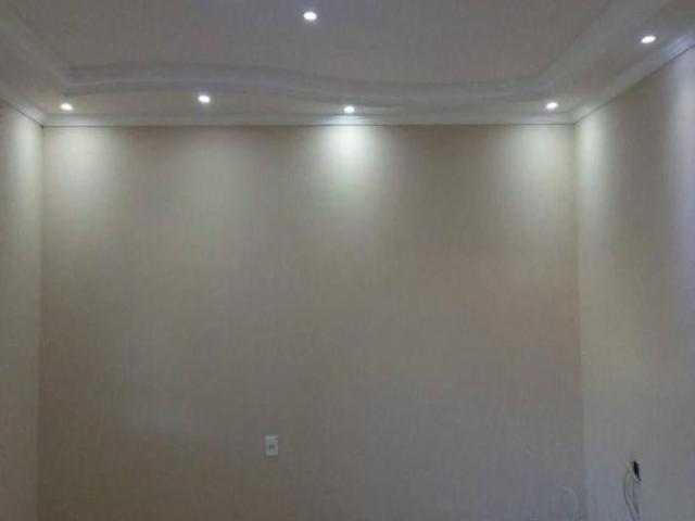 Casa com 3 dormitórios à venda, 100 m² por R$ 250.000 Conjunto Habitacional Parque da Floresta C