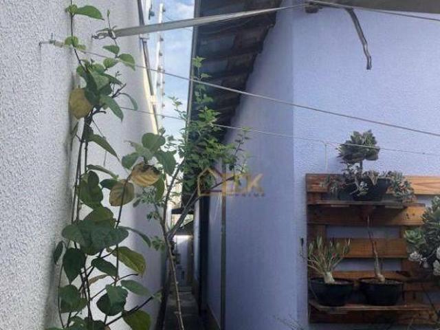 Casa com 3 dormitórios à venda, 100 m² por R$ 320.000,00 Parque Senhor do Bonfim Taubaté/SP