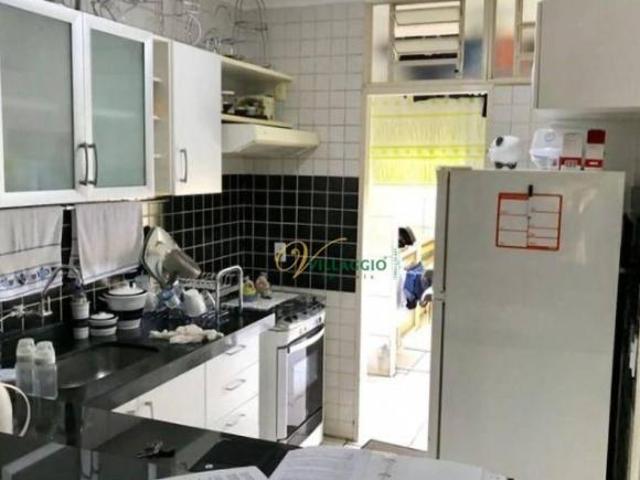 Casa com 3 dormitórios à venda, 100 m² por R$ 580.000,00 Condomínio Residencial Village Maria Stel