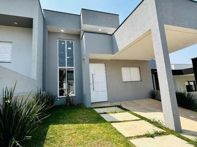 Casa com 3 dormitórios à venda, 100 m² por R$ 699.000,00 Condomínio Horto Flor