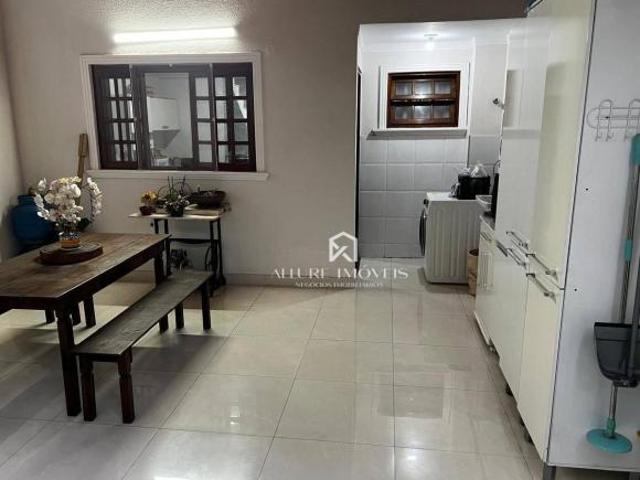 Casa com 3 dormitórios à venda, 100 m² por R$ 750.000,00 Jardim América São José dos Campos/SP