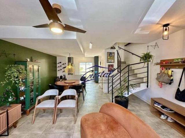 Casa com 3 dormitórios à venda, 102 m² por R$ 980.000,00 Granja Viana Cotia/SP