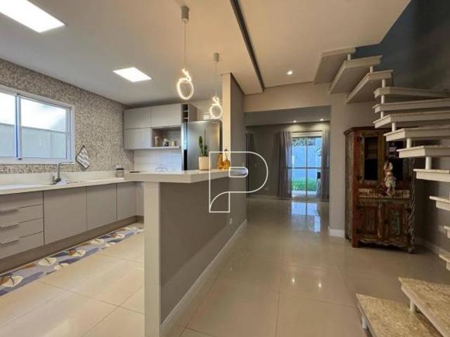 Casa com 3 dormitórios à venda, 103 m² por R$ 765.000,00 Granja Viana Cotia/SP